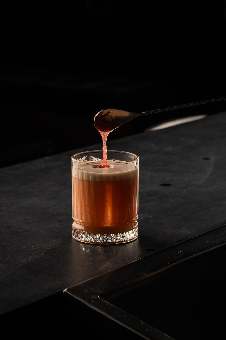 Taylor Adam: Speakeasy Bar in Raffles Place, Singapore